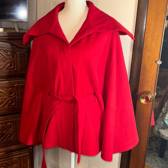 Cami | Jackets & Coats | Vintage Cami Red Caped Belted Jacket Size ...